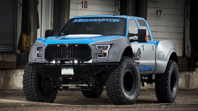 Ford F-350 MEGA-Raptor